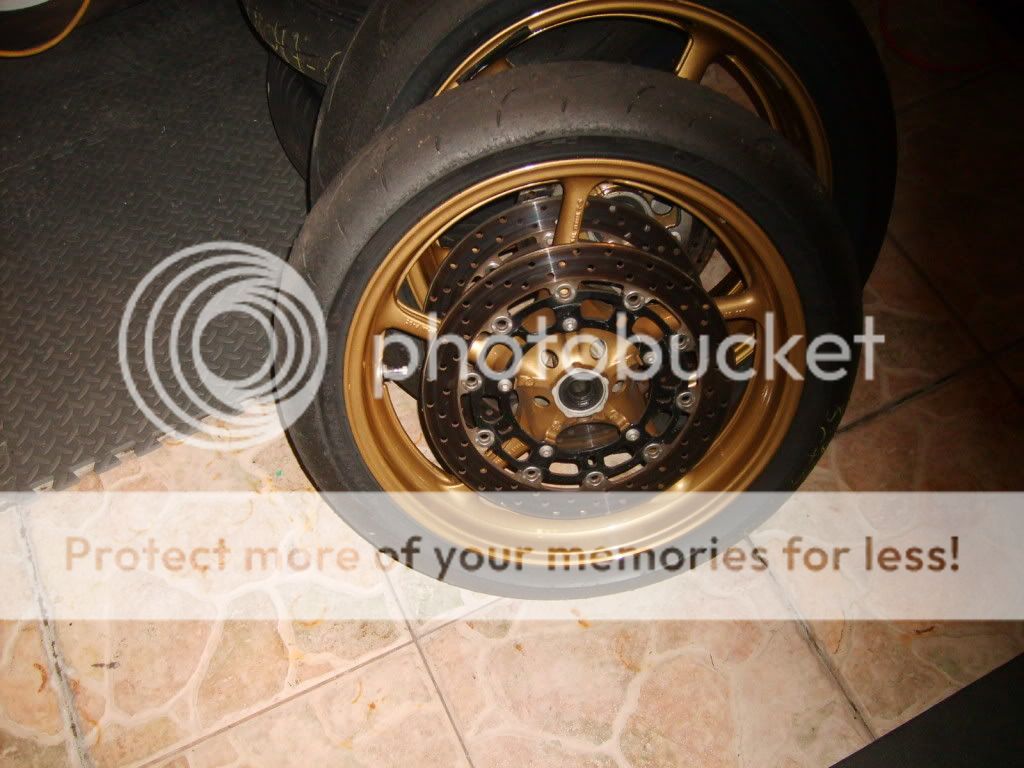 2008 yzf r6 rims powder coated in gold!!! | Yamaha R6 Forum: YZF-R6 Forums