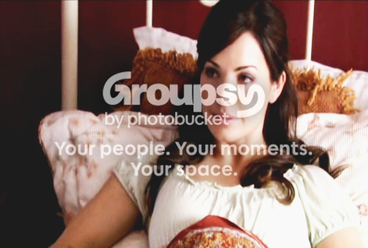 Erica Durance - Erica's Fab Physical Attributes #5:"she's...a lovely ...