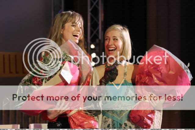 Erica Durance - Erica & Allison #1: B/C They look so cute together ...